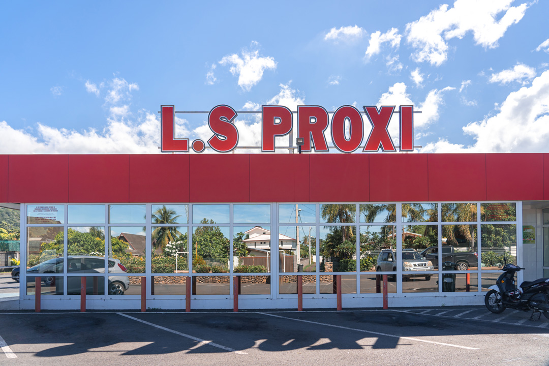 Contact - L.S PROXI
